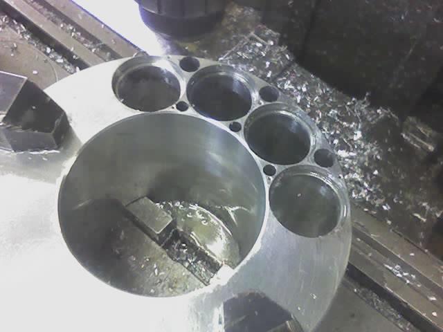 Grant Potter's multi-chambered pressurized refuelling tank