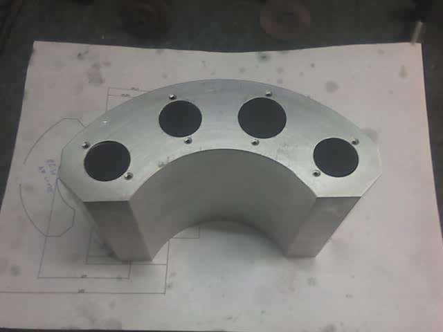 Grant Potter's multi-chambered pressurized refuelling tank